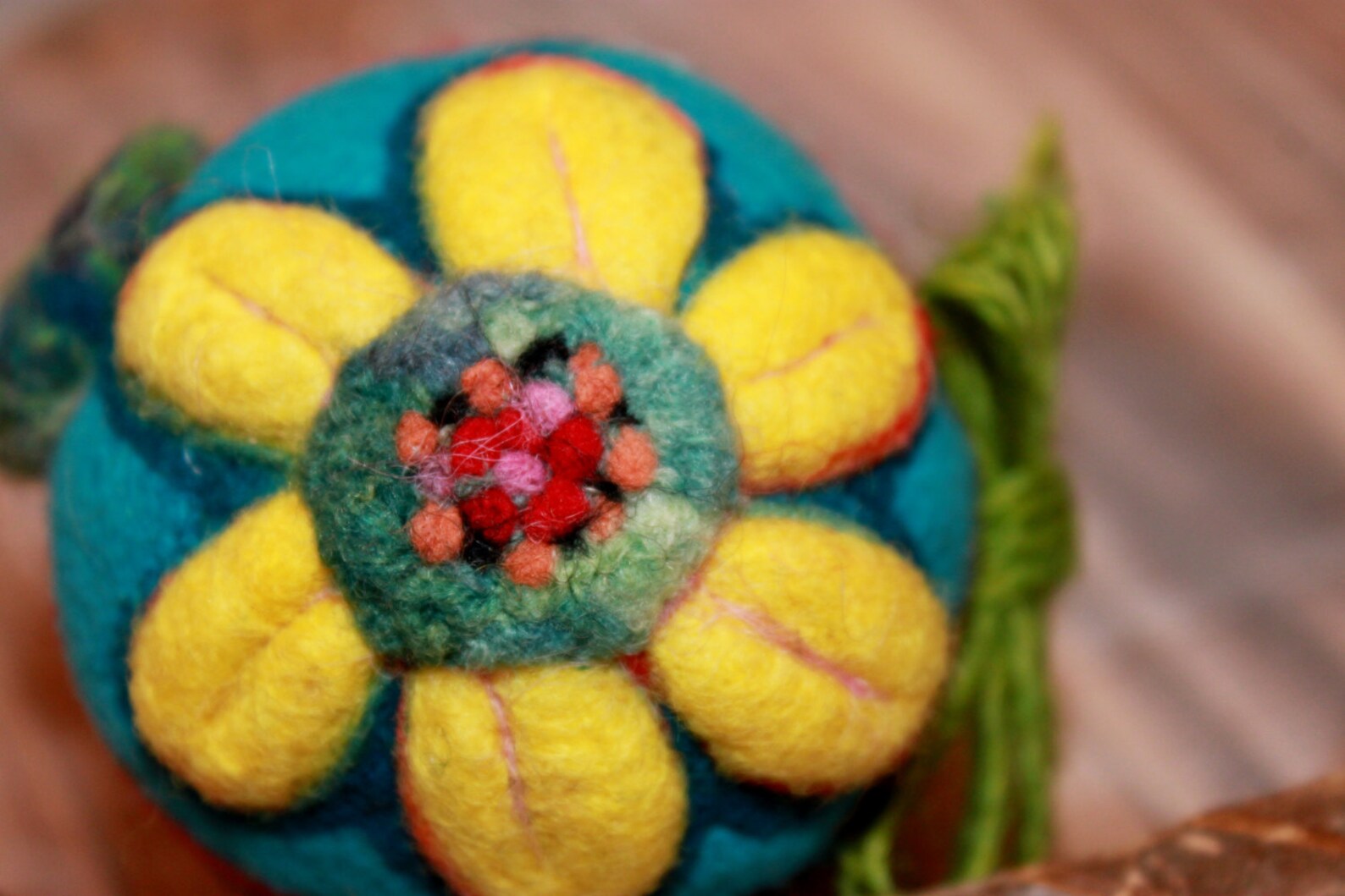 Pin Cushion, Needle Felted Flower Pin Keep # 126 - Etsy