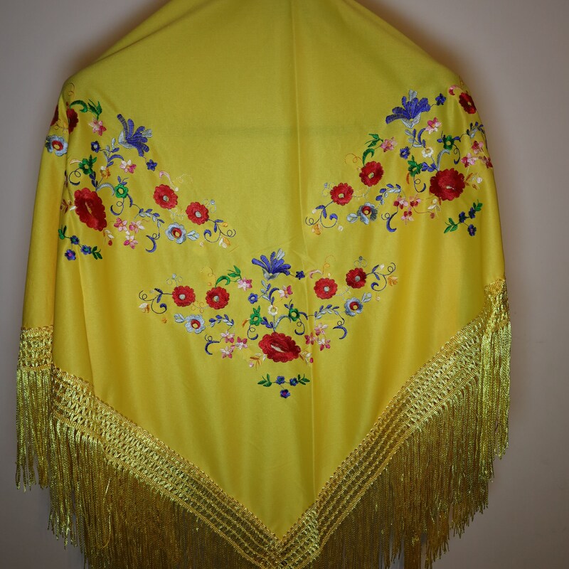 Flamenco Shawl - Etsy