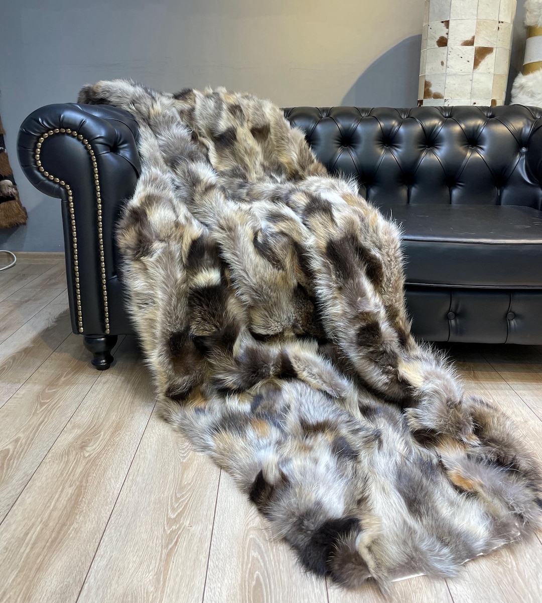 Elevate Space With a Shaggy Fox Fur Bed Cover, Shaggy Fur Bed Cover ...