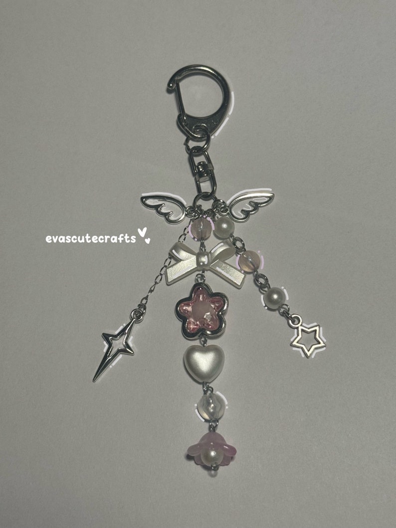 Cute Wing Keychain - Etsy