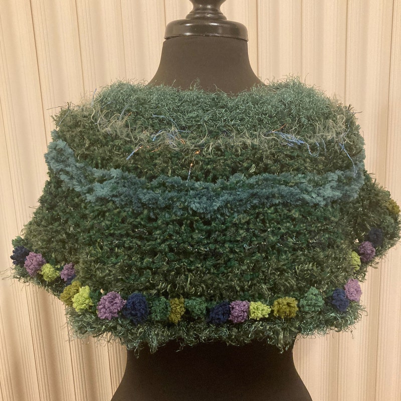 Green Capelet - Etsy