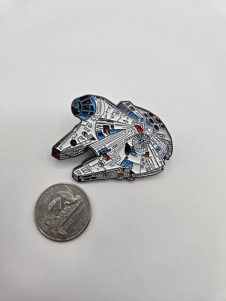 Mille-nnium Falcon Pin - Etsy