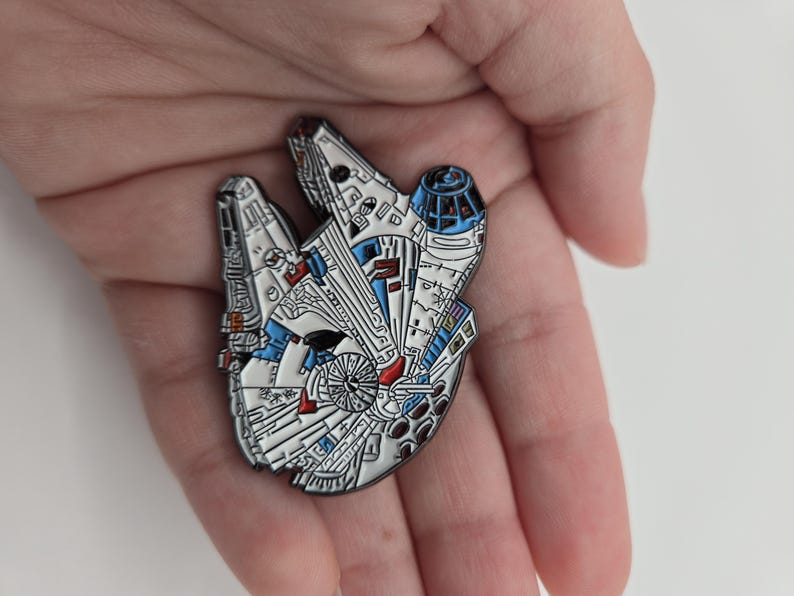 Mille-nnium Falcon Pin - Etsy