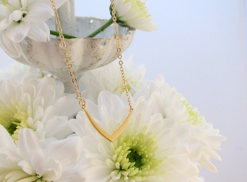 V Shaped Matte Gold Chain Necklace Perfect to Layer Single - Etsy