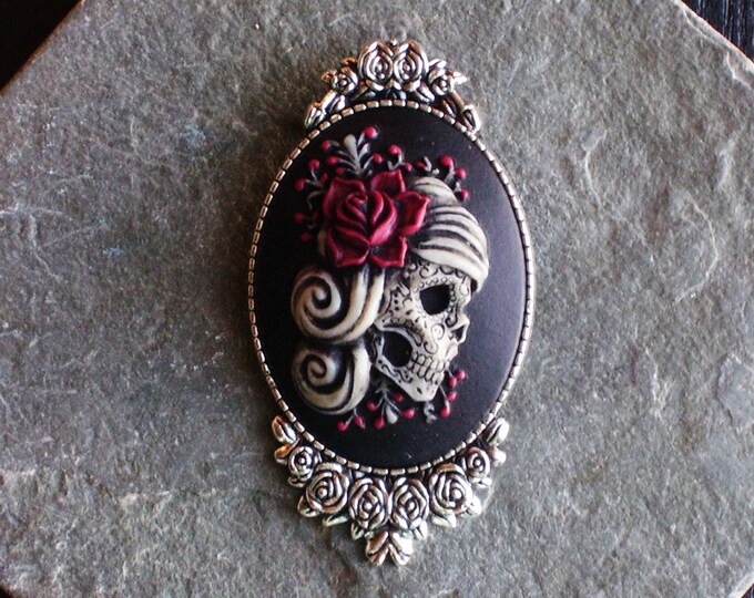 Sugar Skull Cameo Brooch, Gothic Brooch, Day of the Dead Brooch ...