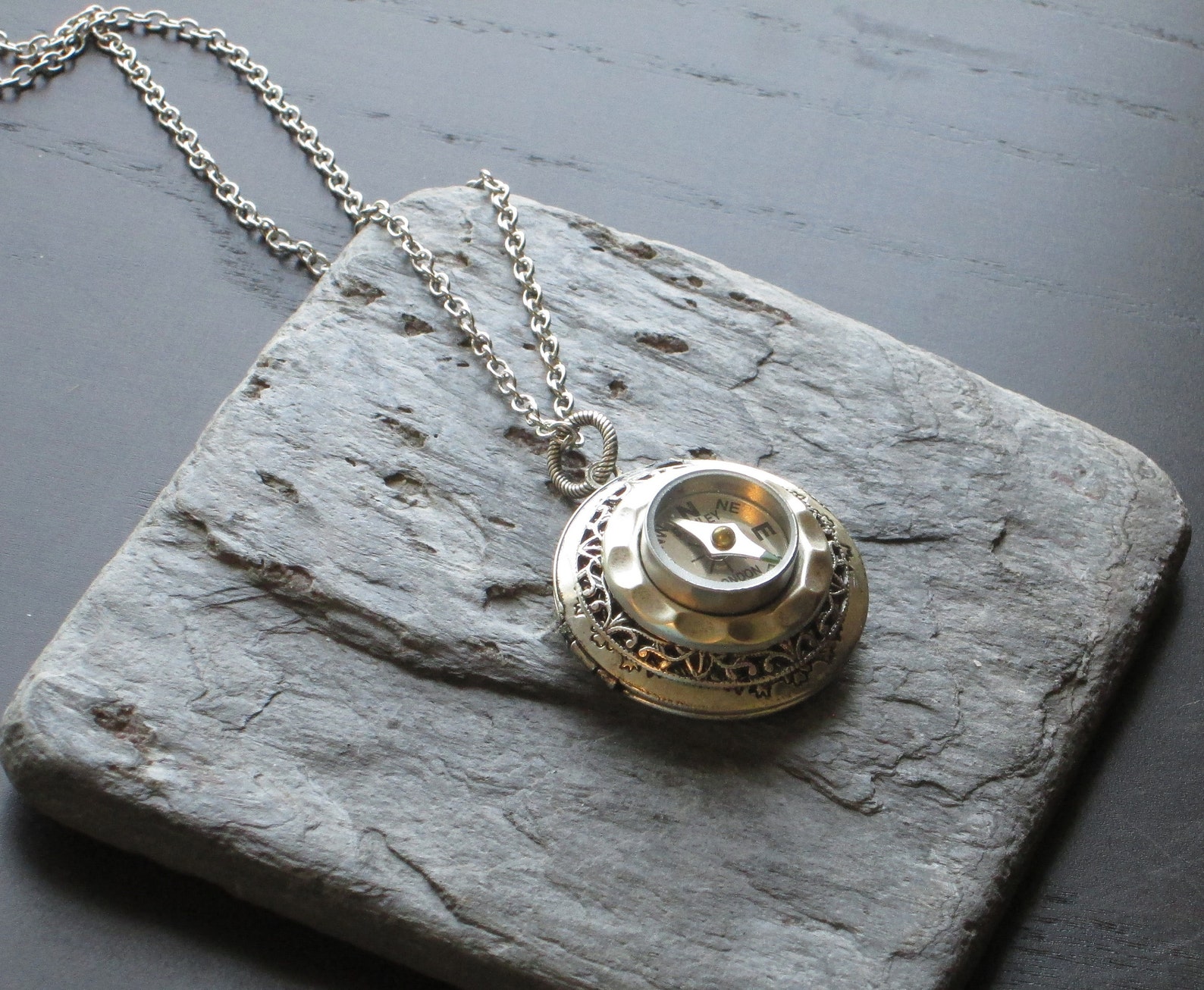 Working Compass Locket Necklace Antique Silver Round Locket Etsy