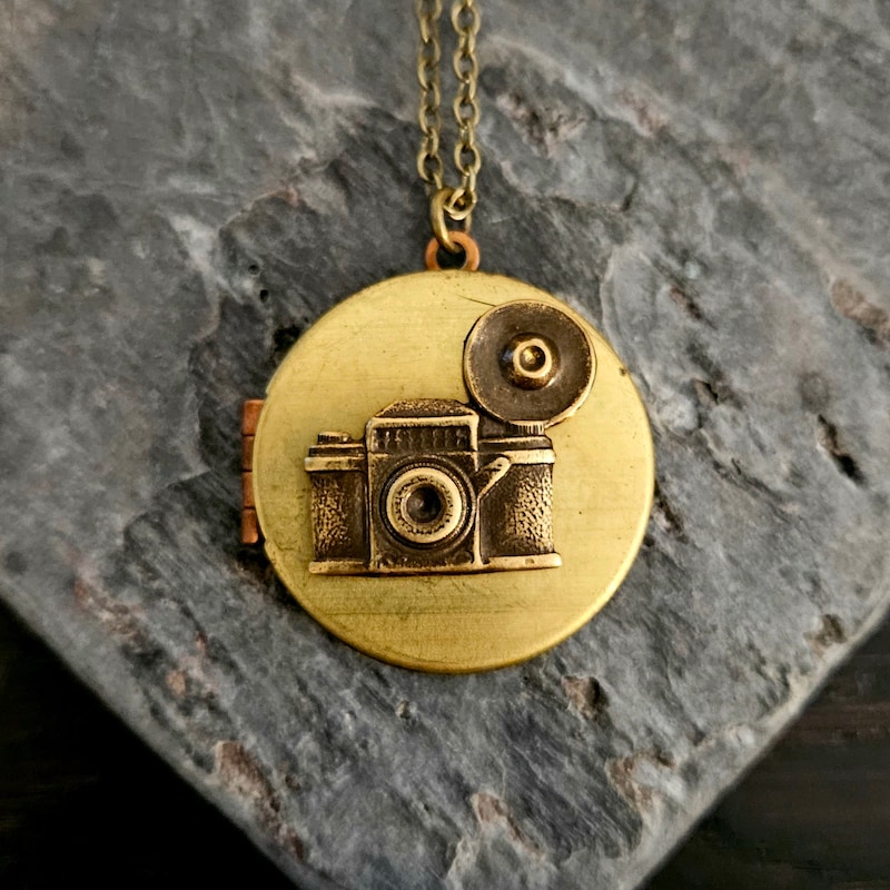 Camera Necklace - Etsy