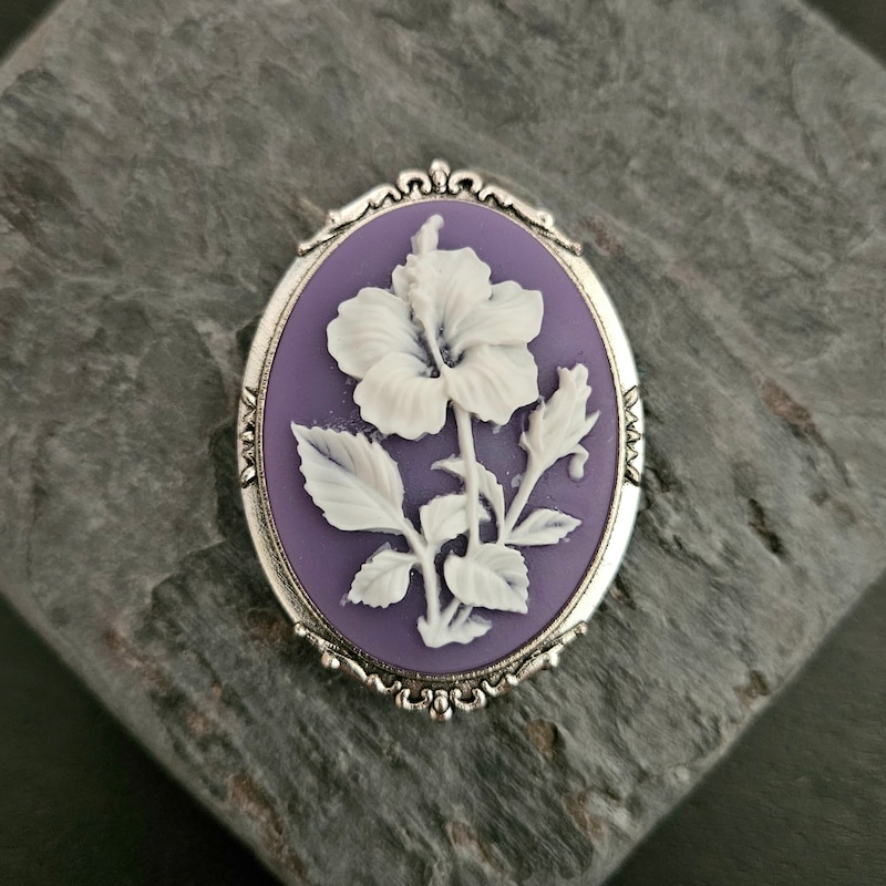 Flower Cameo Brooch - Etsy