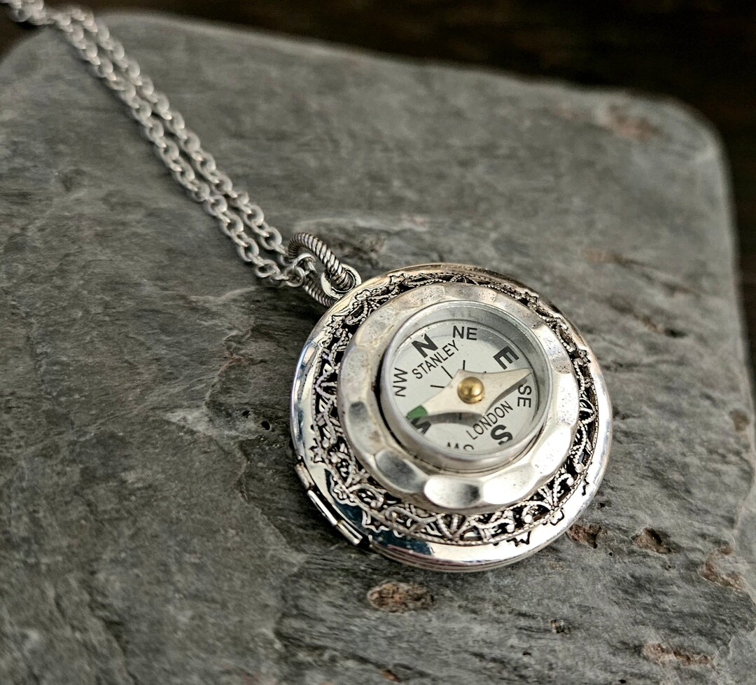 Working Compass Locket Necklace, Antique Silver Round Locket, Holiday ...