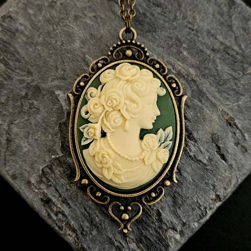 Green Cameo - Etsy