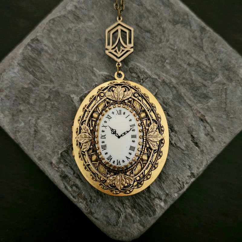 Clock Locket - Etsy