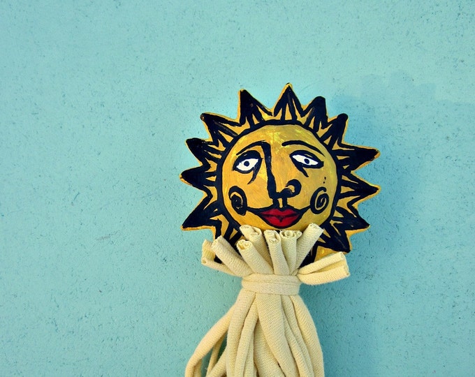 Paper Mache Sun Stick Puppet Decor Accent Toy: Frère Soleil - Etsy