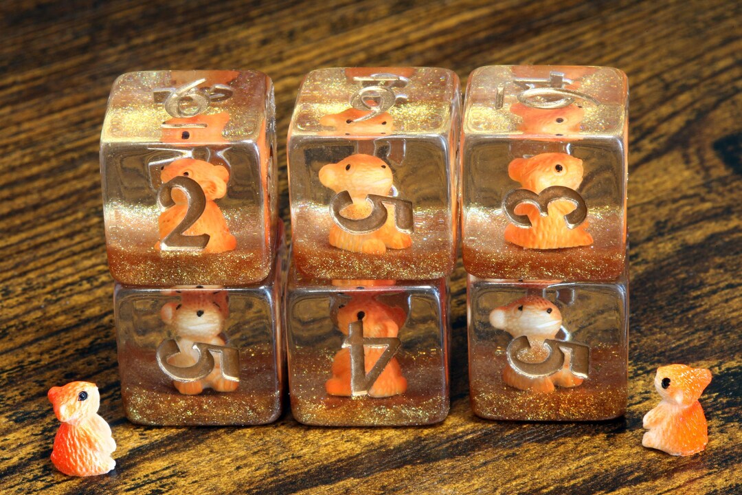 Hamster D6 Dice – Transparent With Little Hamster Inside on a Golden ...