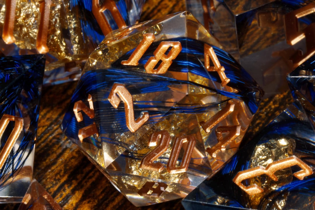 Gilded Phoenix Dice Set - Blue Feather Sharp Edge Dice Set With Gold ...