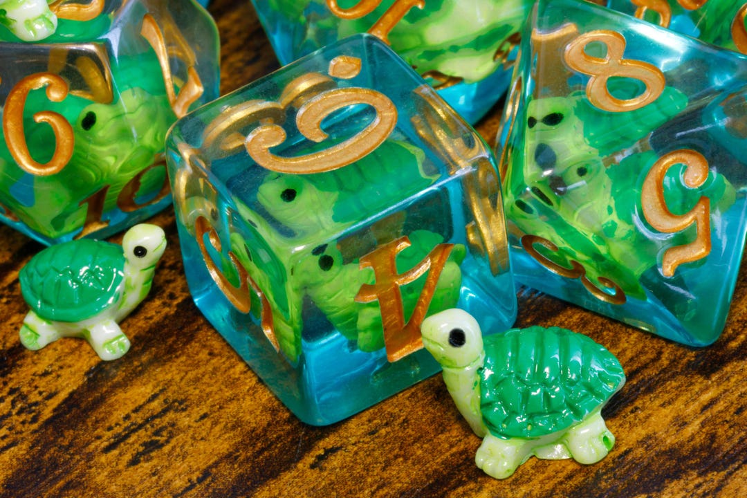 Green Turtle Dice Set – Transparent Dice With Green Turtle Inside ...