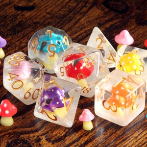 Mushroom Dice Vault and Multicolored Mushroom Dice Set, Dice Set ...