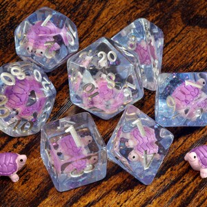 Purple Turtle Dice Set, Transparent With Light Purple Turtle Inside ...
