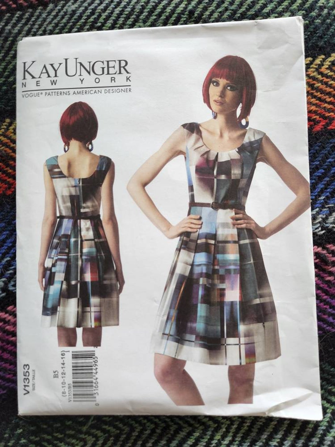 V1353 Uncut Pleated Dress Pattern - Etsy