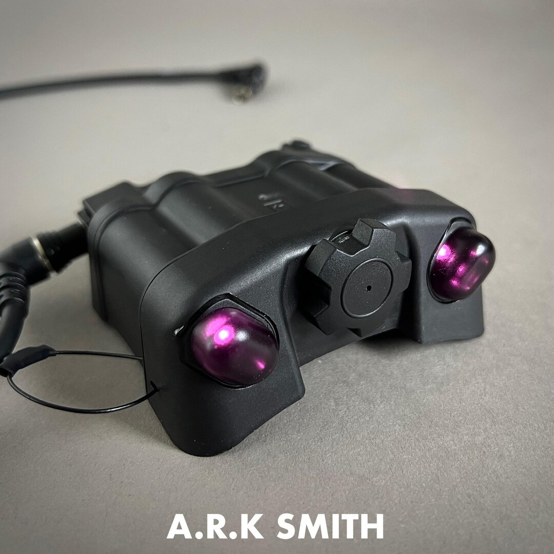 3.7V NVG Remote Battery Pack & Remote Power Cable With IFF IR Strobes ...