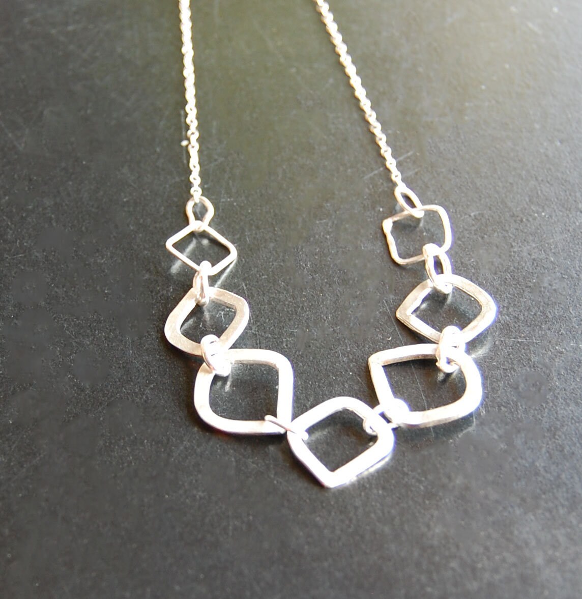 Collar de lazo cuadrado, plata, geometría, joyería artesanal - Etsy España
