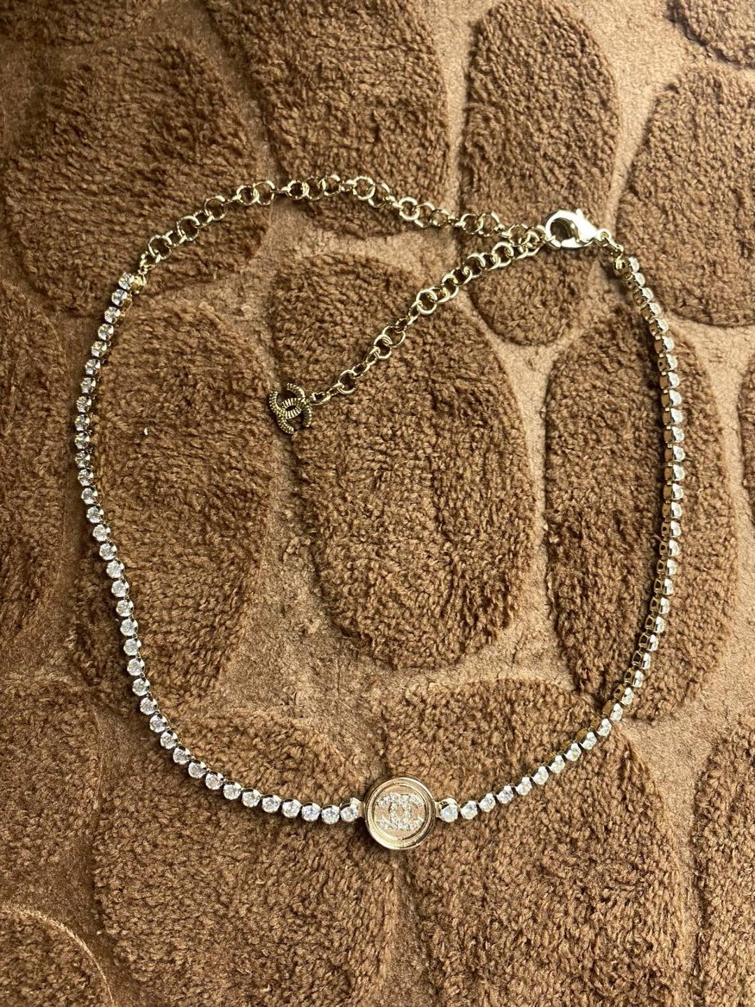 Chanel 18k Gold Crystaldiamond Chain Necklace With CC Logo Coin Pendant ...