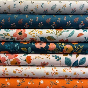 Stephanie Fat Quarter Bundle by Joanna Plucknett for Clothworks - Full ...