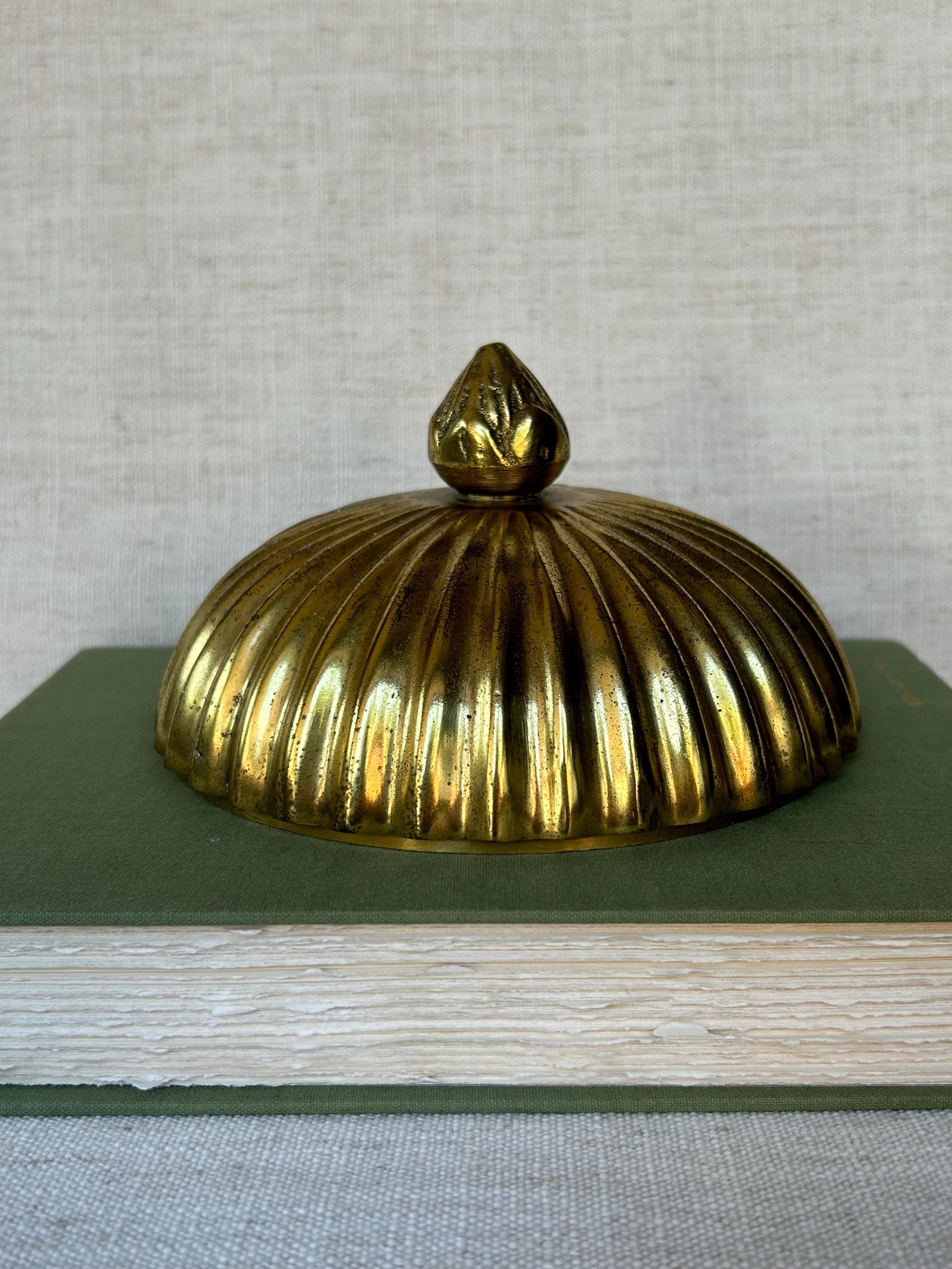 Vintage C.1960's Mid-century Solid Brass Fluted, Lidded Cachepot/urn ...