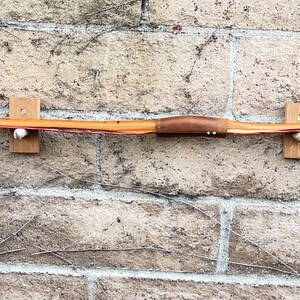Handmade Yew Wood English Longbow: 52 Lb Draw - Etsy