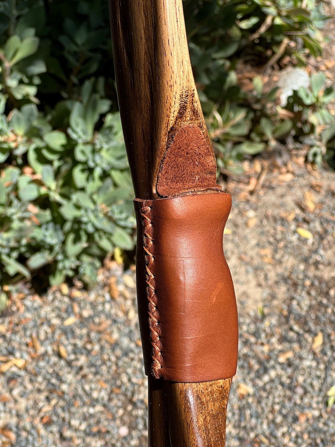 Handmade Hickory Wood Longbow: 66" Traditional Archery Bow, 50lb Draw ...