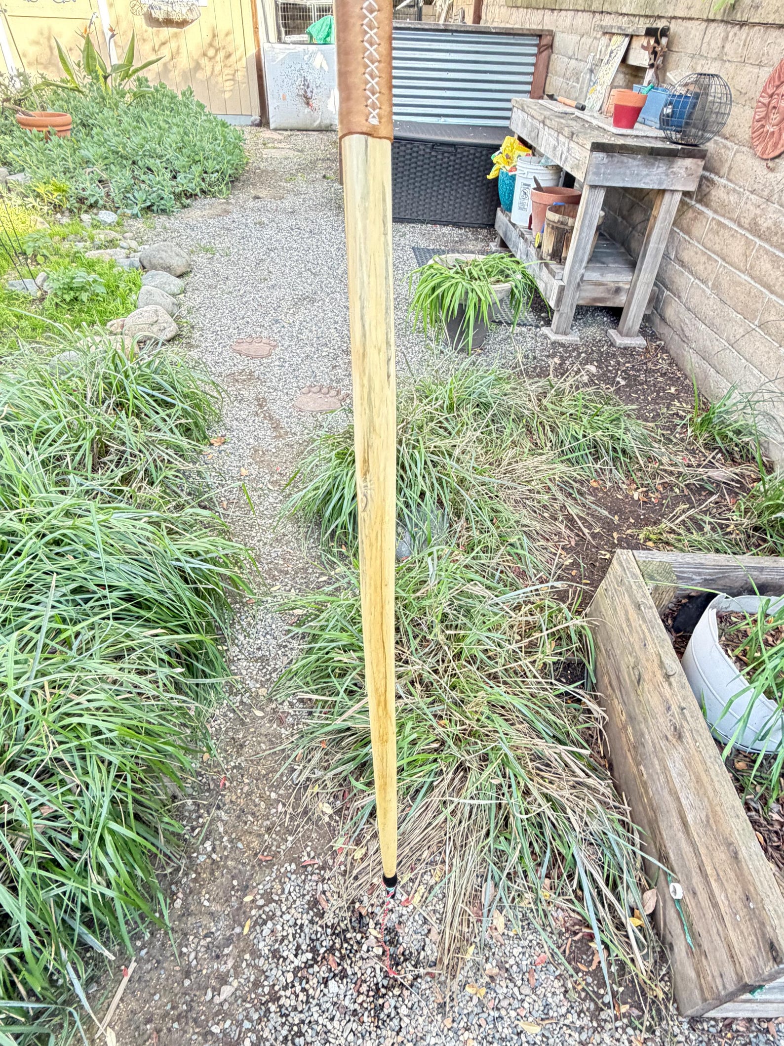 Handmade Yew Wood English Longbow: 52 Lb Draw - Etsy