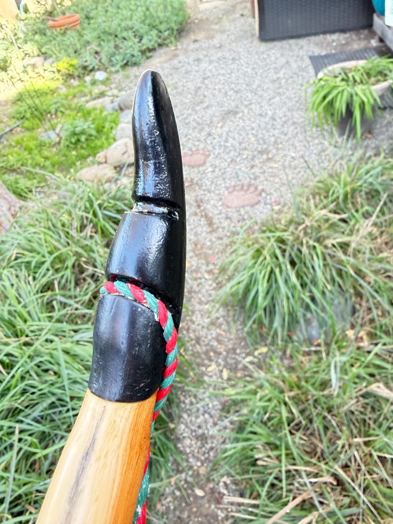Handmade Yew Wood English Longbow: 52 Lb Draw - Etsy