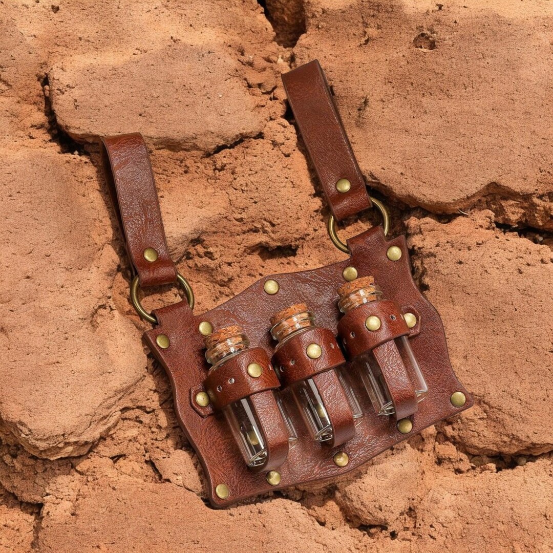 Medieval Alchemy Faux Leather 3 Cork Potion Vials, Fantasy Waist Pouch ...