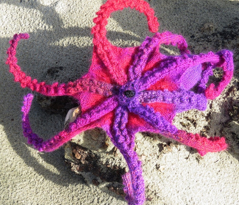 Knitting Pattern - Omniscient Octopus - Etsy Australia