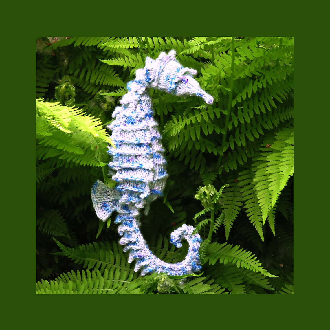 Knitting Pattern - Secretive Seahorse - Etsy