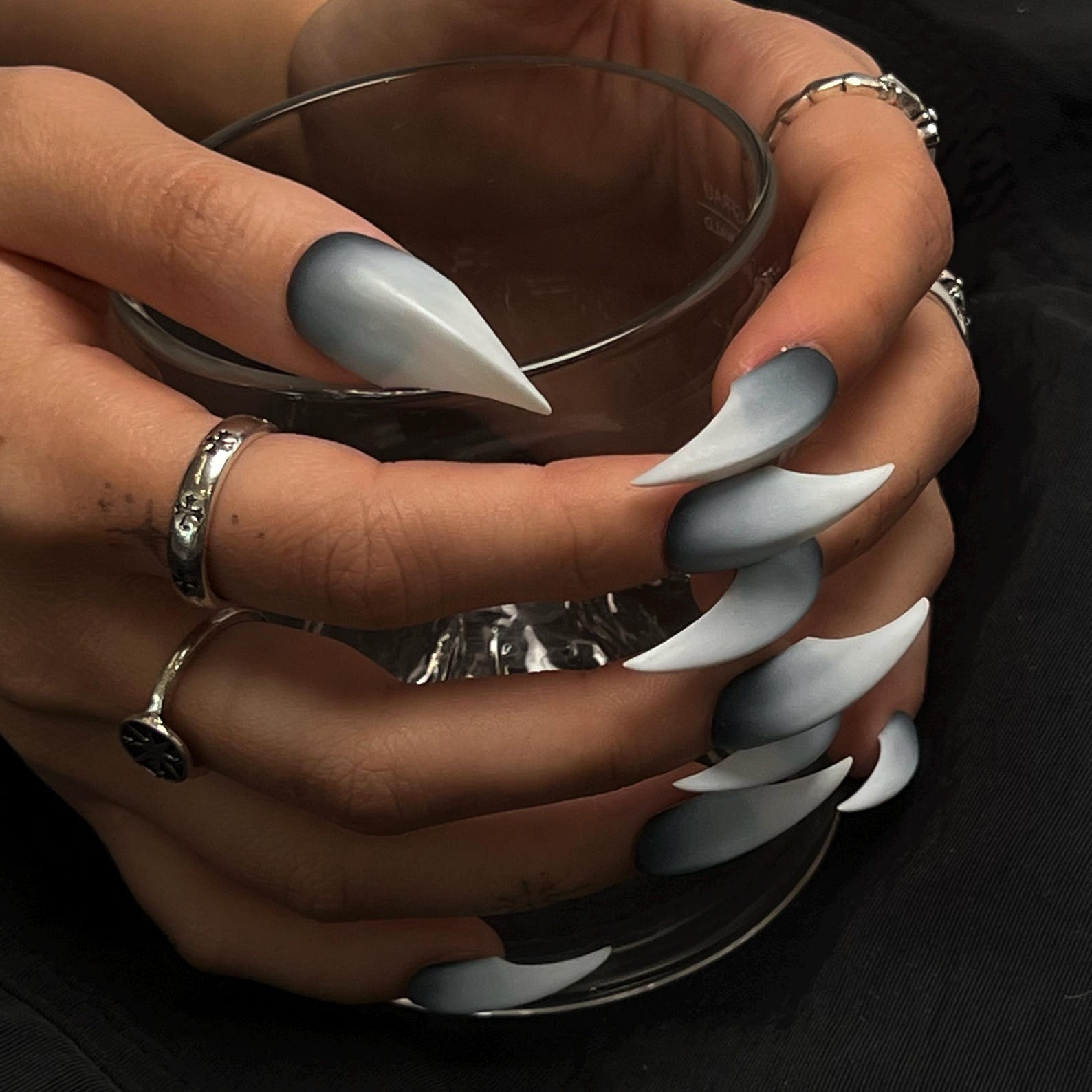 Black Bleeding Claw Eagle Eagle Jewelry Talon Nails Emon Nails Fox Claw ...