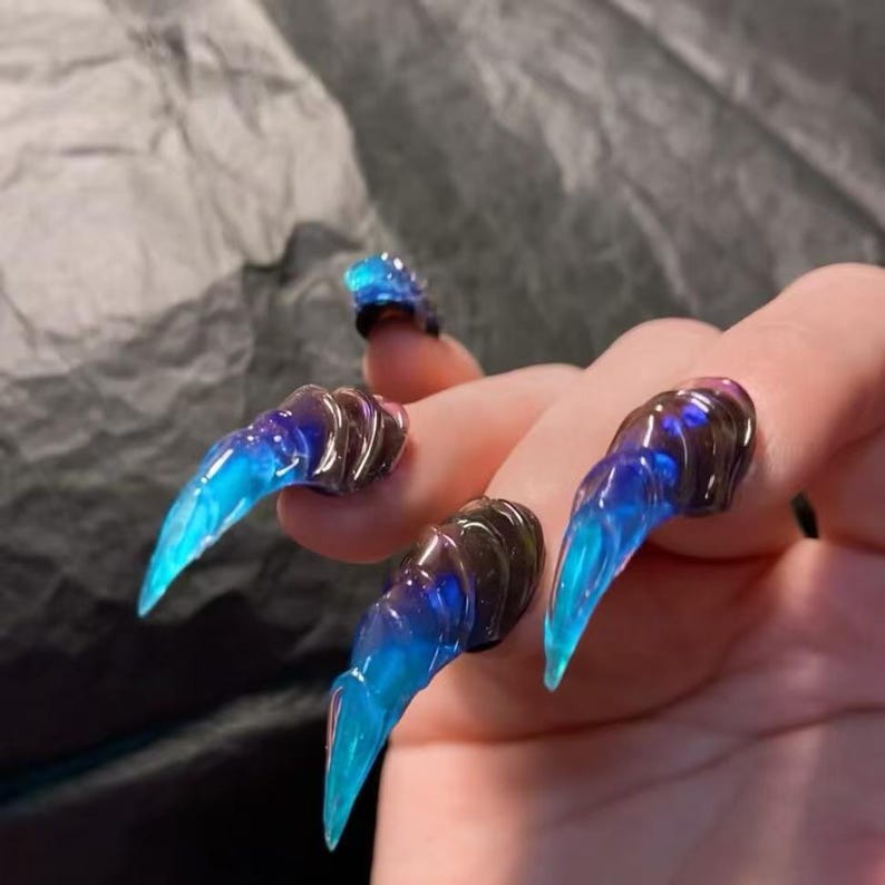 Sky Rift Claw Press on Nails, Dragon Style Talon Nails - Etsy