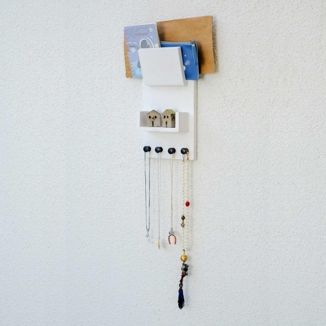 Clavis White Key Holder, Modern Mail Organizer, Home Decor, Key Hook ...
