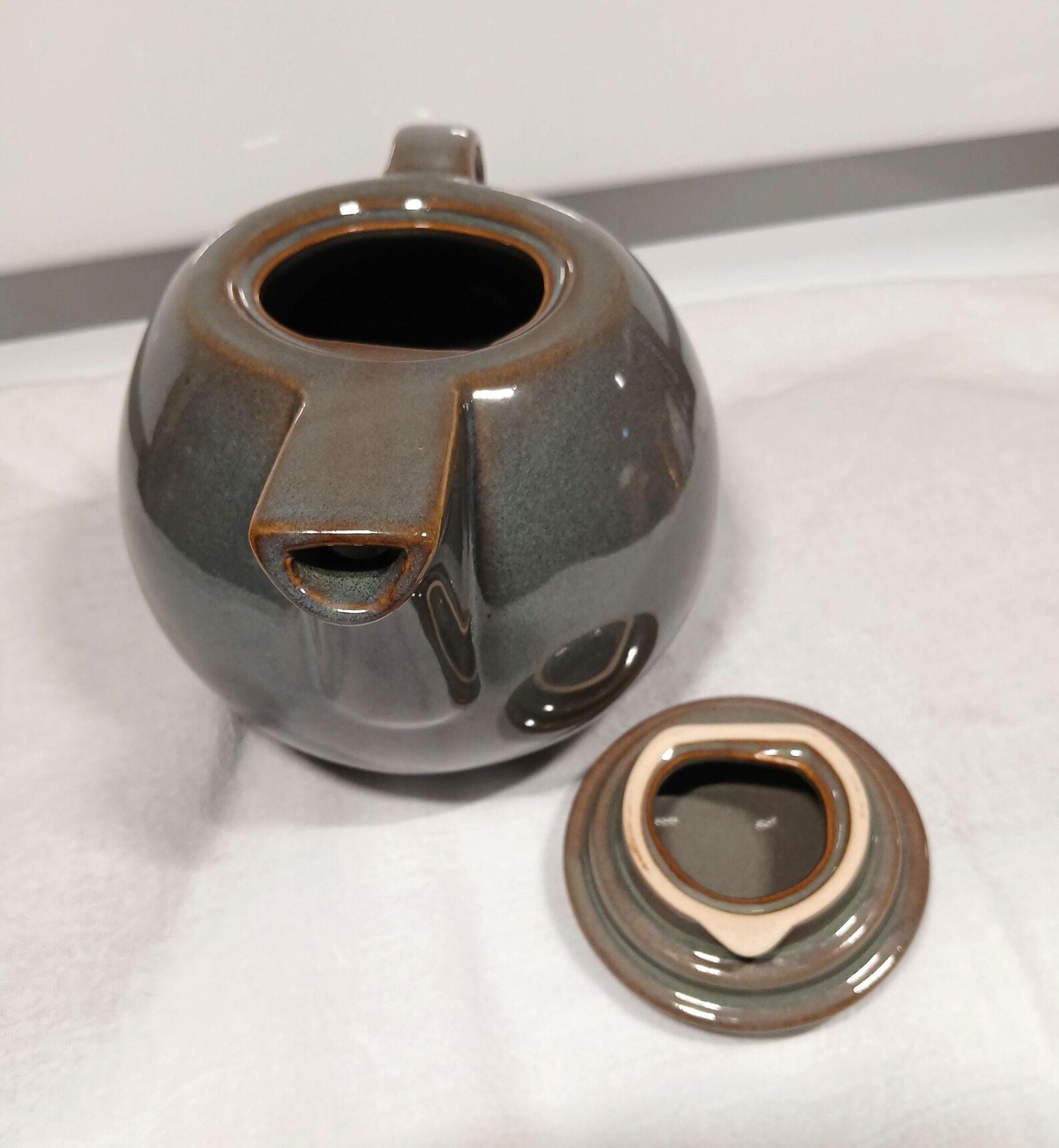 Designpac Inc. Curved Ceramic Teapot. - Etsy