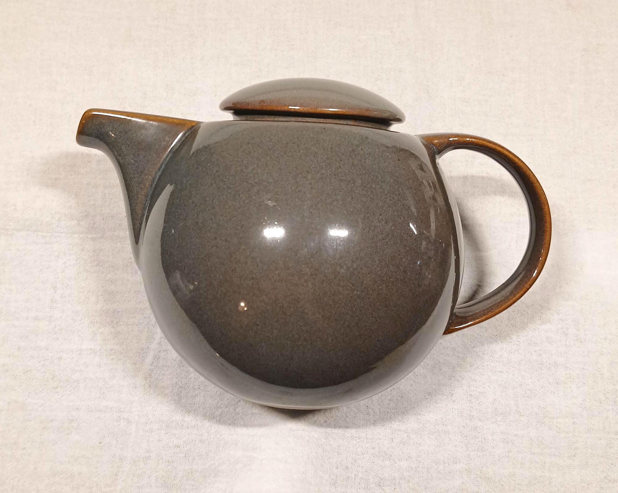 Designpac Inc. Curved Ceramic Teapot. - Etsy