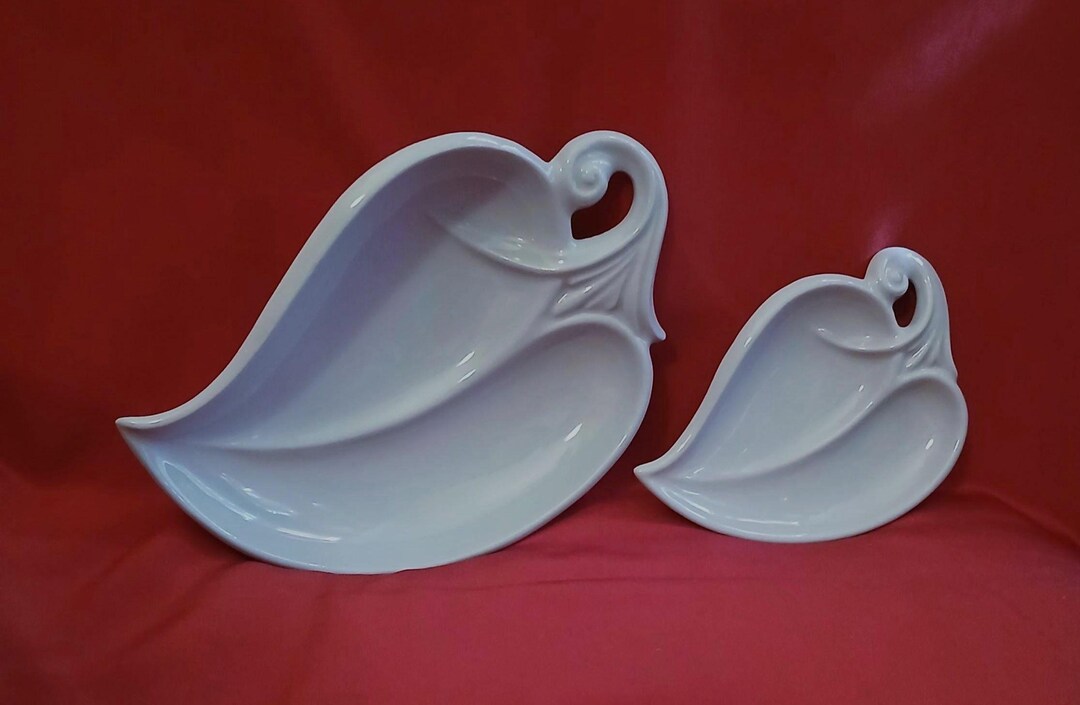 Elegantly Vintage: Set of 2 Chadwick China Blue Ceramic Relish Dishes ...