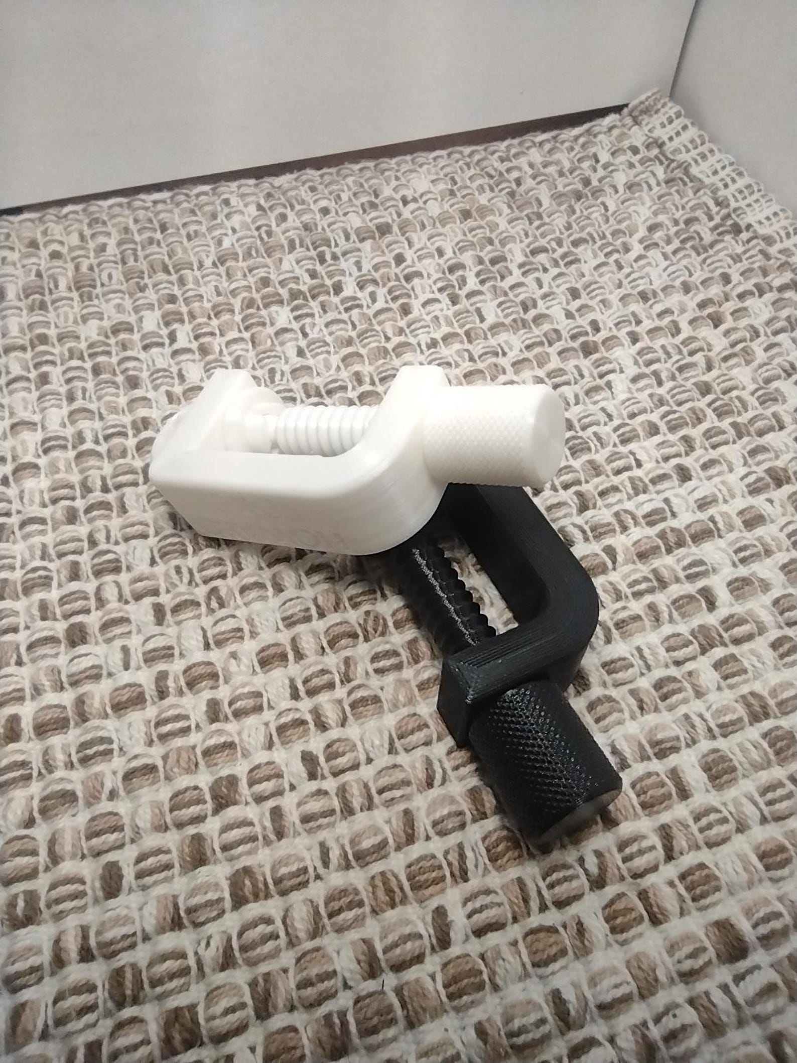 Customizable C-clamp Keychain - Etsy