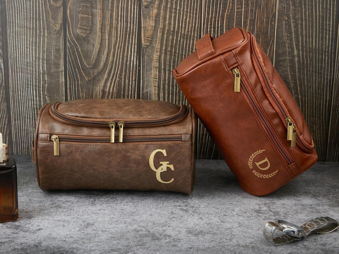 Personalized Leather Dopp Kit, Engraved Toiletry Bag, Groomsmen Gift - Etsy