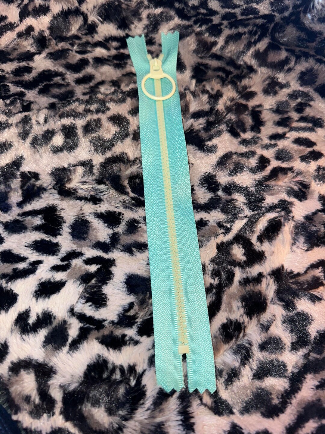 Mint Green Nylon Zipper #3 - 8 Inch: DIY Sewing & Crafting - Etsy