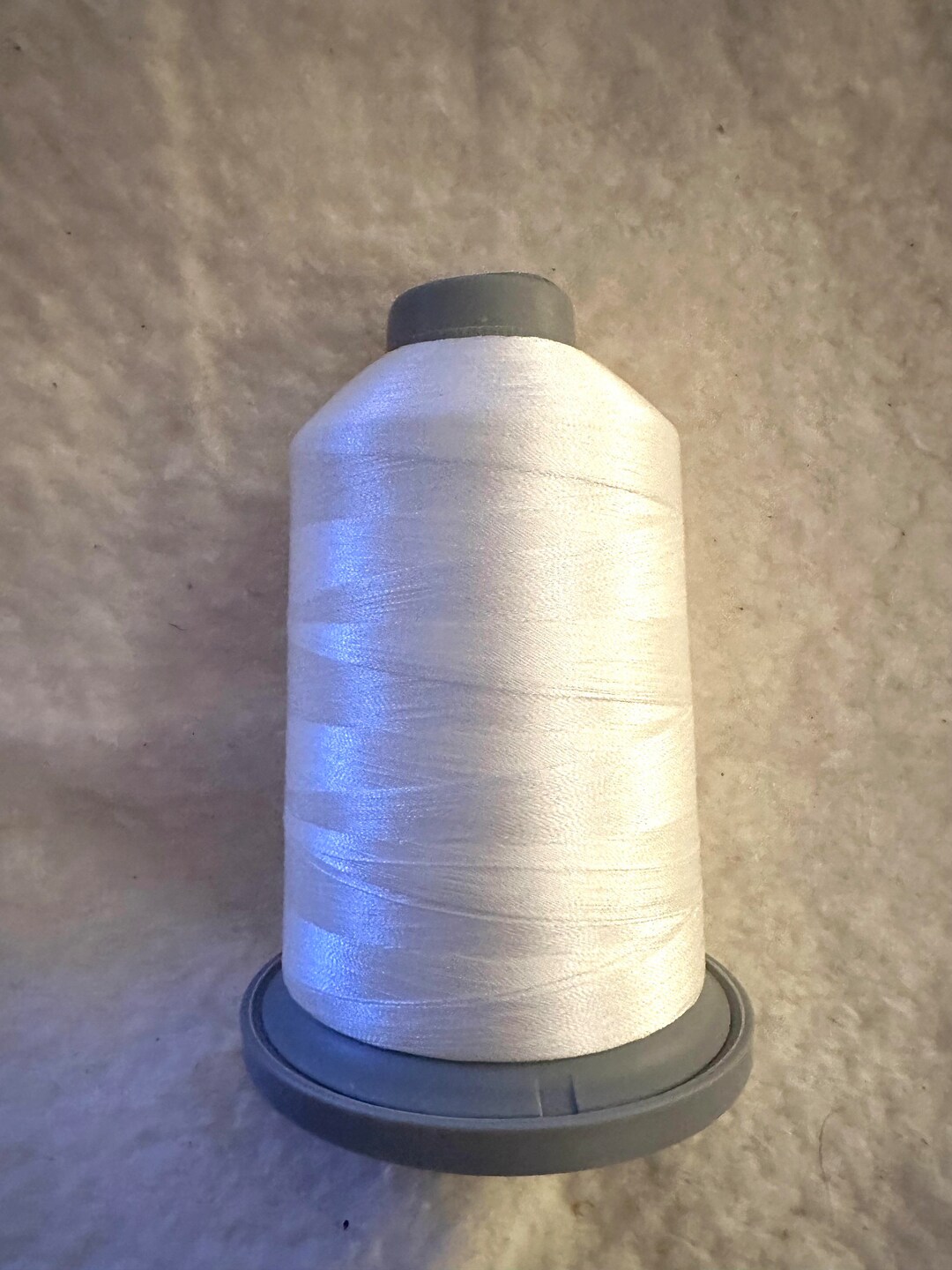 Polyester Thread white Glide 5,500 Yd Cones 450.10000 Embroidery Thread ...