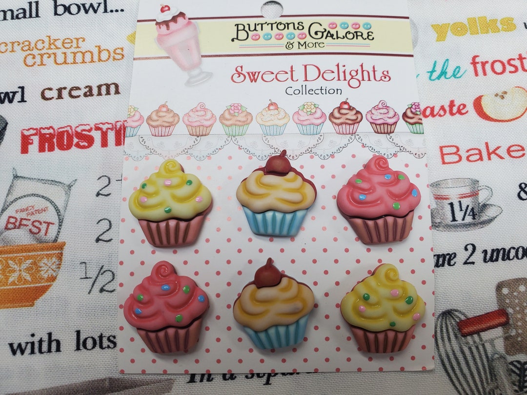 Cupcake Buttons Sweet Delights Cupcakes Buttons BGSD100 Buttons Galore ...