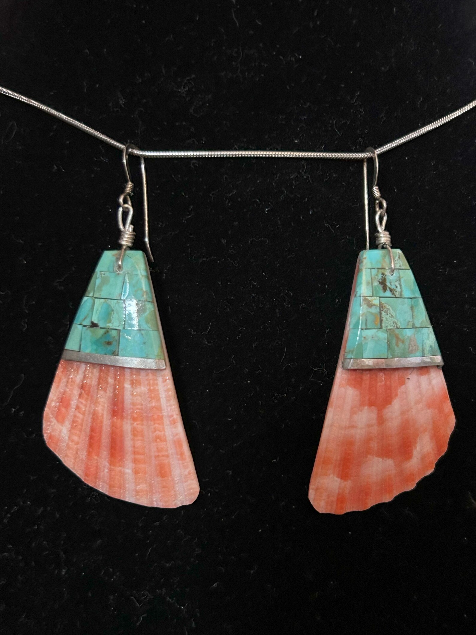 Native American Santo Domingo Scallop Shell and Turquoise Earrings - Etsy