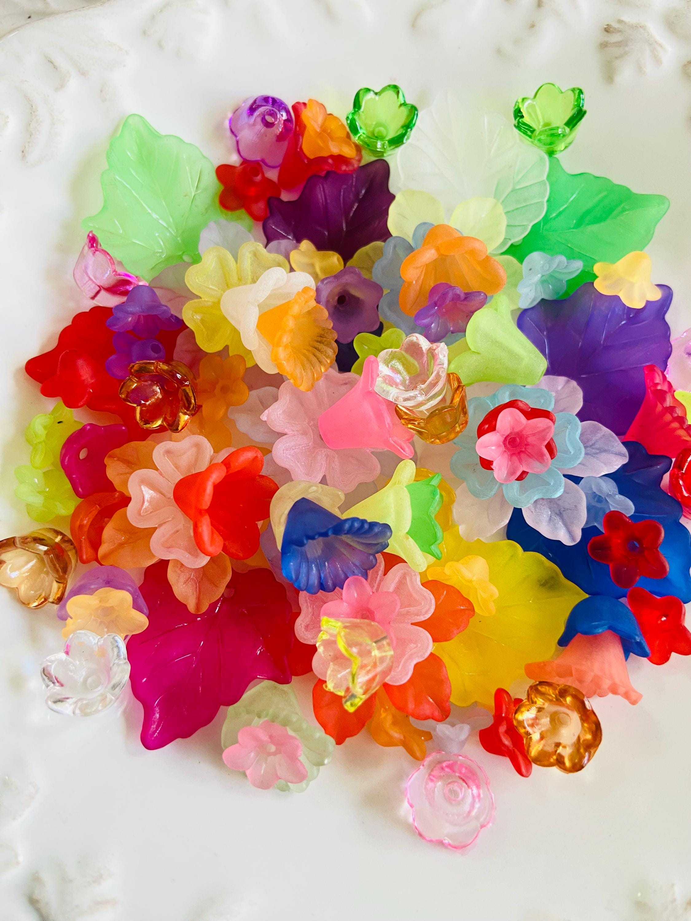 Sale Blooms Assorted Lucite Matte MULTICOLORED Flowers Leaves Beads ...