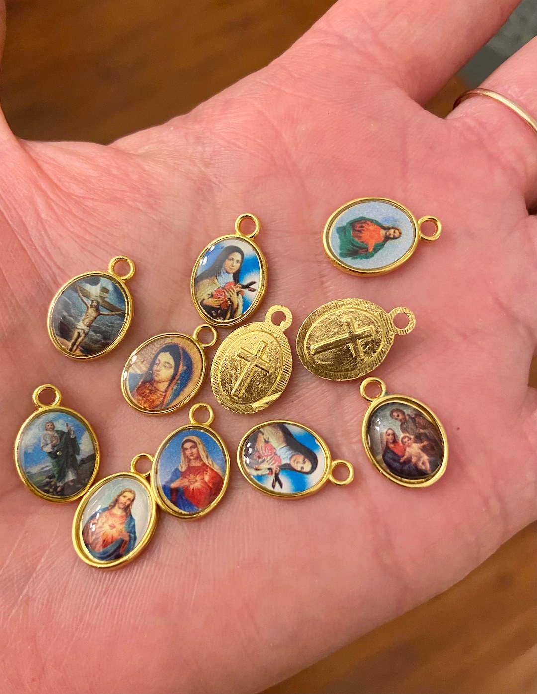 Lot Gold Catholic Medals-gold Sacred Heart Medal-virgin Mary, Catholic ...