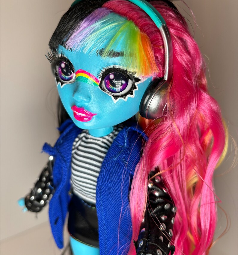 Rainbow High Jett Dawson Rainbow Custom Repaint - Etsy
