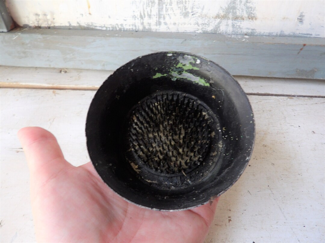 Vintage Flower Frog , Black Round Metal Tray Dish Pin Needlesharp Frog ...